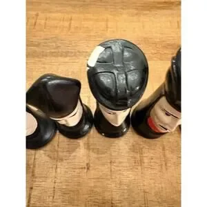 Games | Medieval Gothic Duncan Ceramic Chess Pieces Full Set Red Black ...